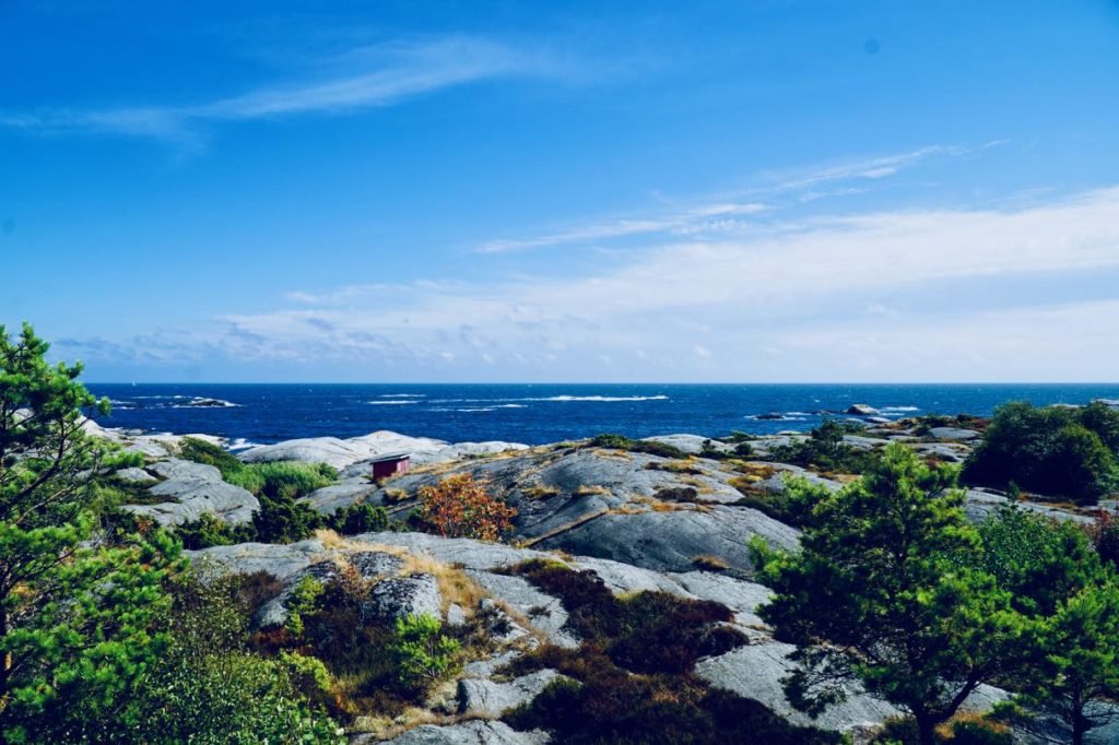 10-Day Complete Itinerary for a Spectacular Road Trip in Southern Norway
